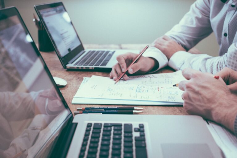 How to Build an Compelling Executive Equity Package | ACCUR Recruiting ...